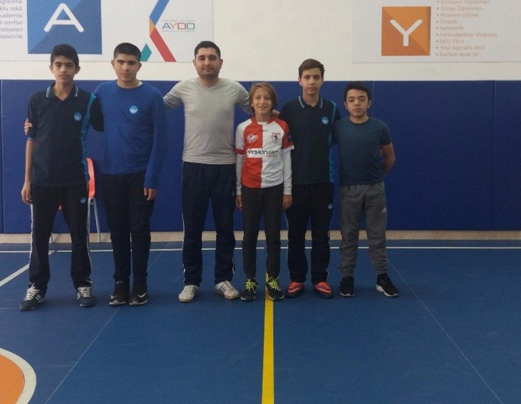 7. ve 8. Sınıf Futsal ( Salon Futbolu ) | İstanbul Pendik İlkokul...